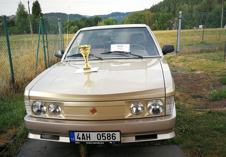 Tatra 613 613/4 1991