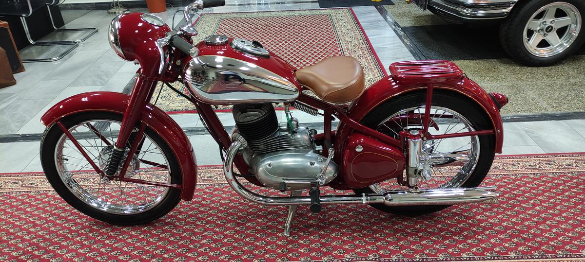 Jawa 250 Pérák 250 1953