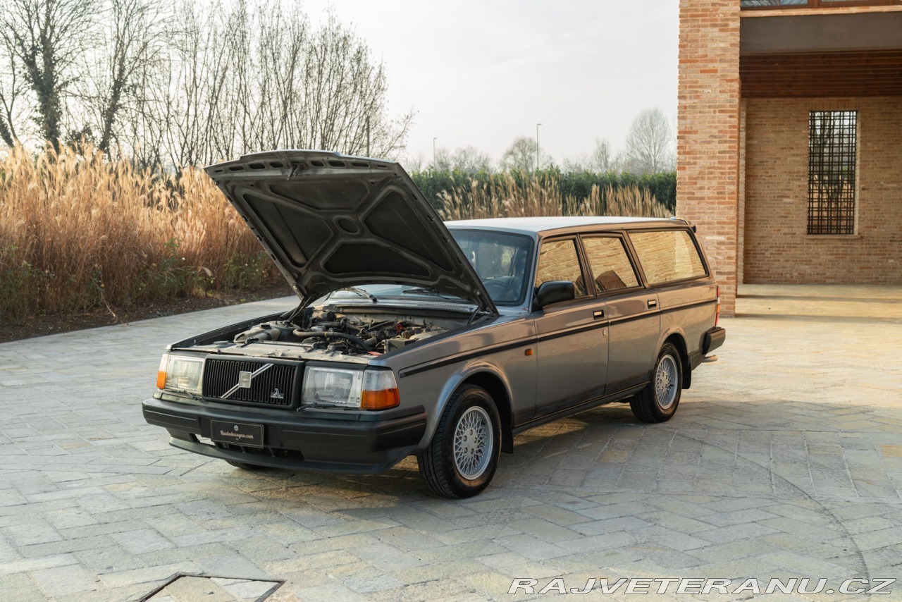 Volvo 245 SUPER POLAR 1991