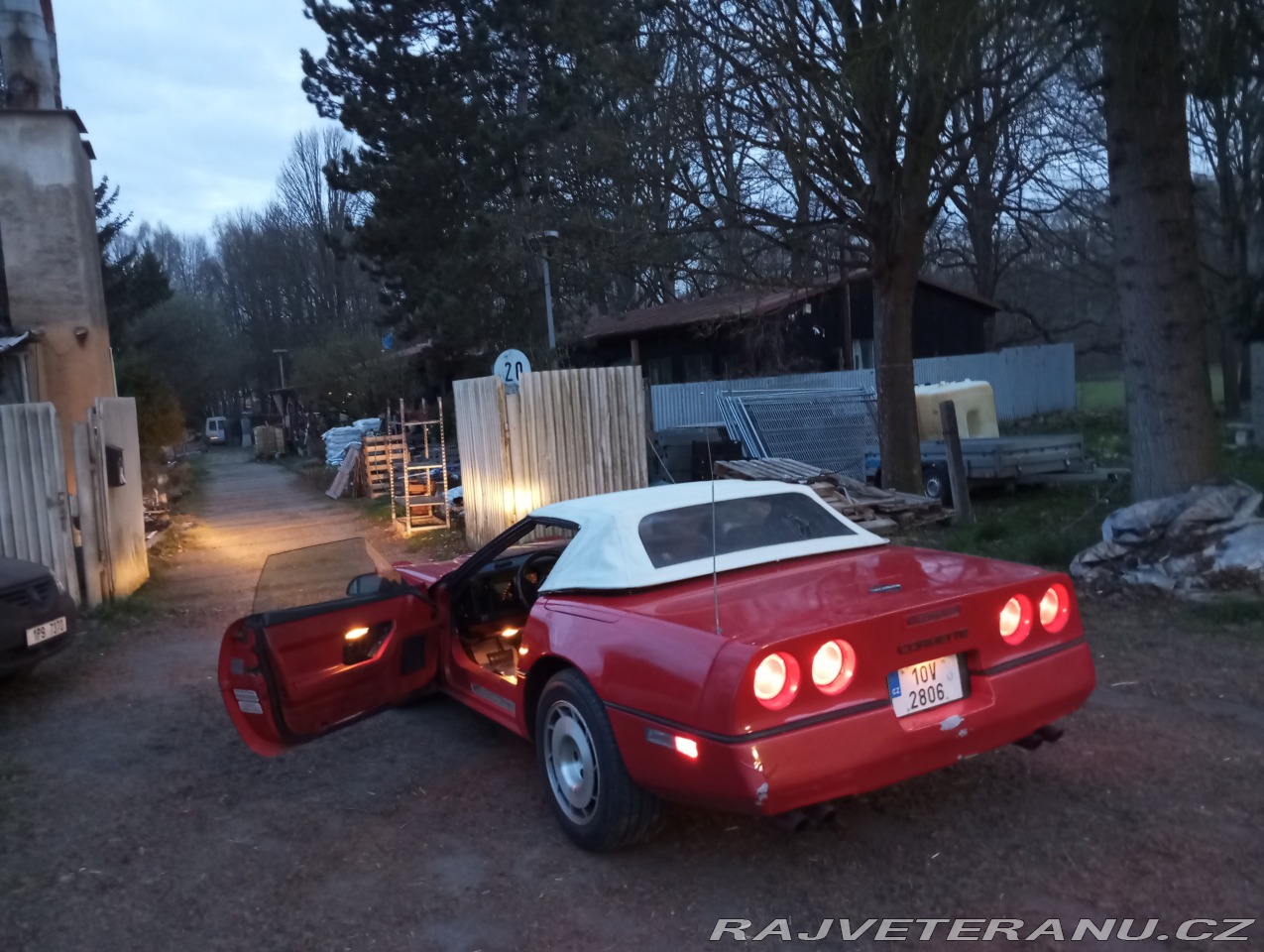 Chevrolet Corvette C4 convertible 1986