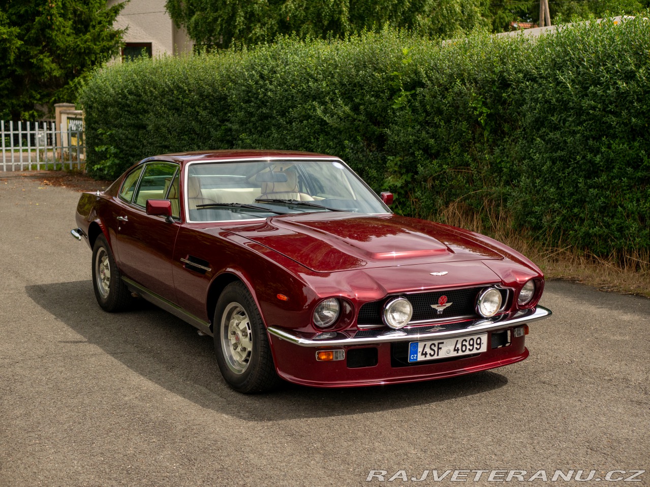 Aston Martin V8 V8 Vantage LHD 1982