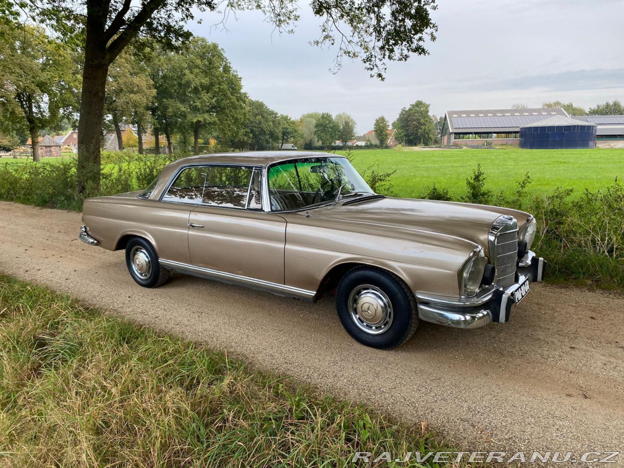 Mercedes-Benz 220 SE Coupe W111 1964