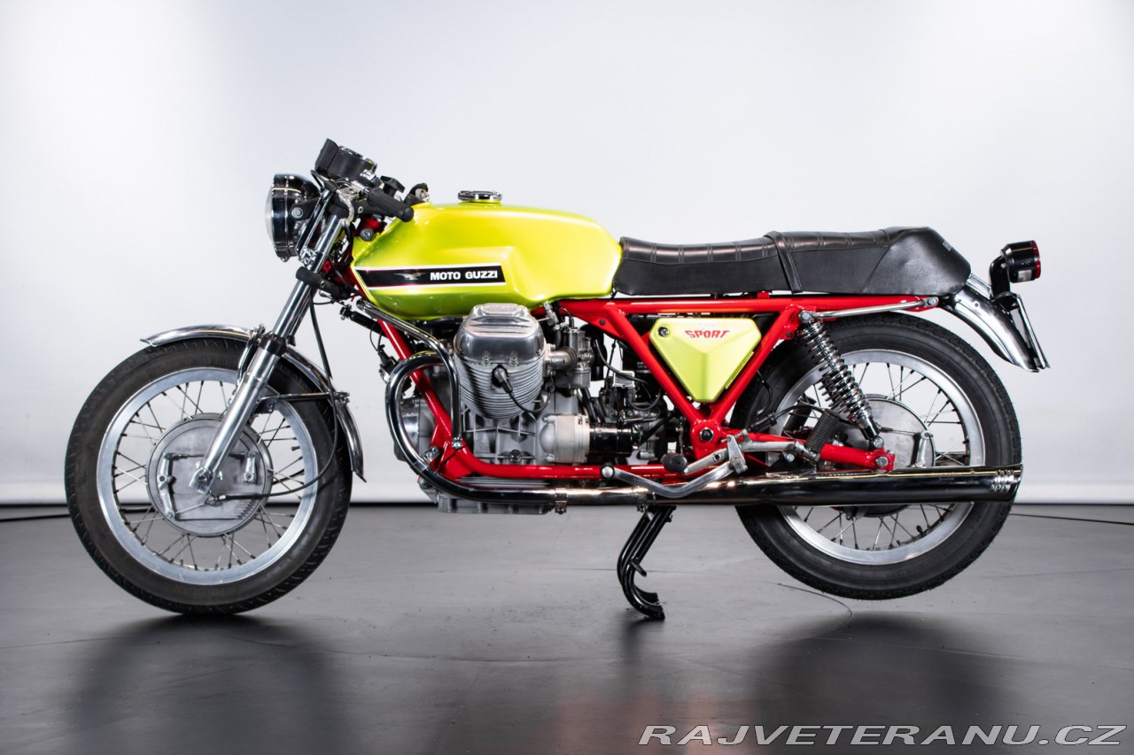 Moto Guzzi V7 SPORT 750 "Telaio Rosso" 1971